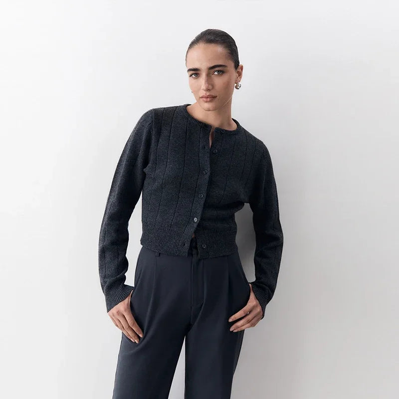 Lily - Cosy light cardigan – sundayaffairs